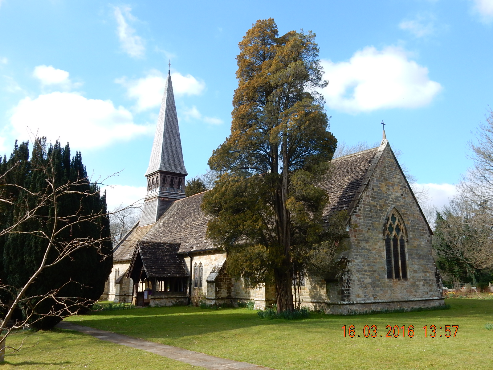 Cut Mark: Nuthurst, St Andrew's Church - Bench Mark Database